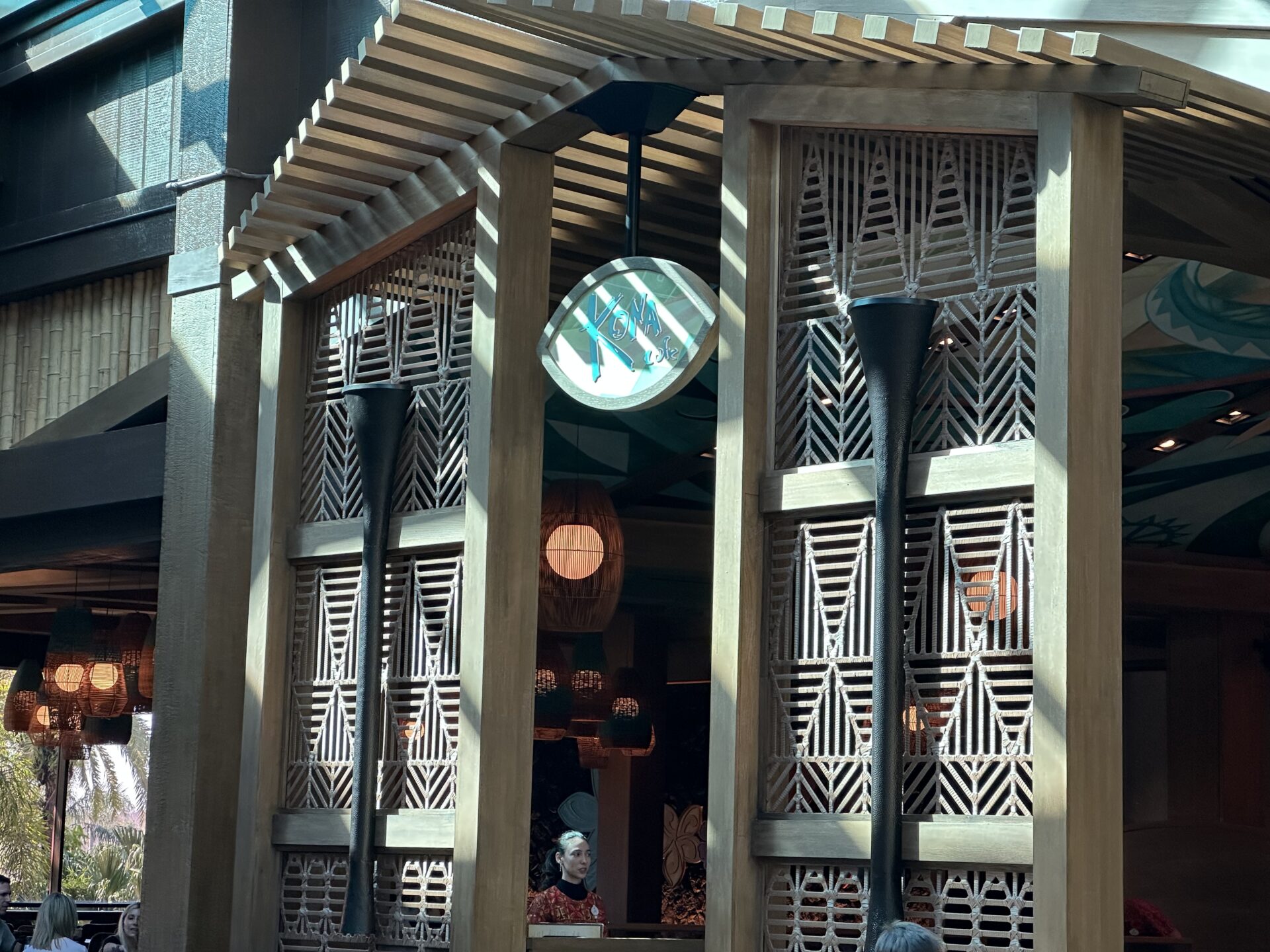 Top 5 Spots for Breakfast Outside Disney World Parks