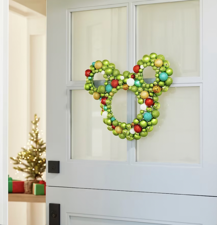 Magical Disney Holiday Decor You Need For Your Home!