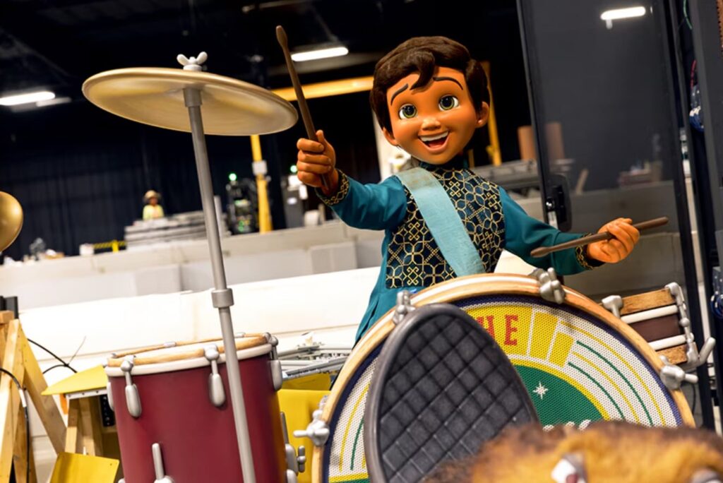 How Disney Brings the Audio-Animatronics Characters to Life!