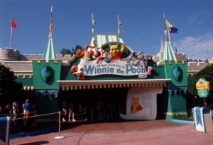 A Blast from the Past: 10 Rare Photos Celebrating 25 Years of the Honey ...